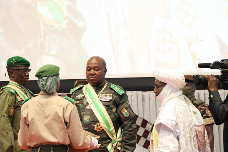 NIGER : LE GÉNÉRAL TIANI INVESTI PRÉSIDENT, UN TOURNANT DÉCISIF ...